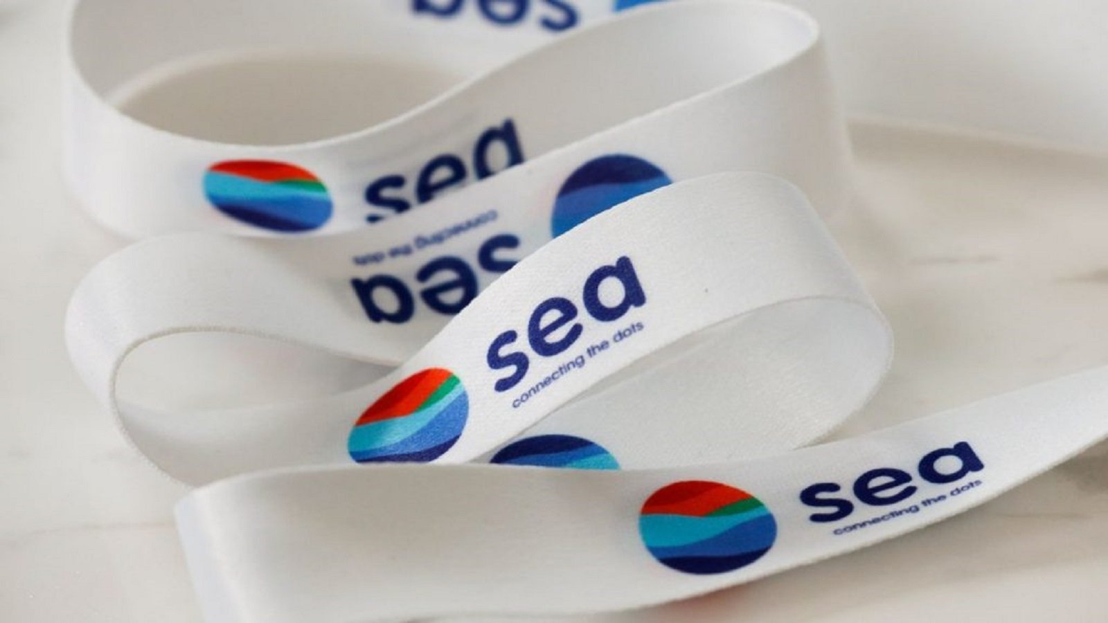 Induk Shopee Sea Ltd Bekukan Kenaikan Gaji, Potong Bonus di 2023 ...