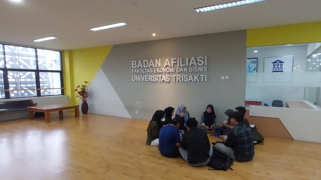Sejarah Universitas Trisakti yang Ingin Jadi Perguruan Tinggi Negeri - Sejarah Ekonomi Katadata ...