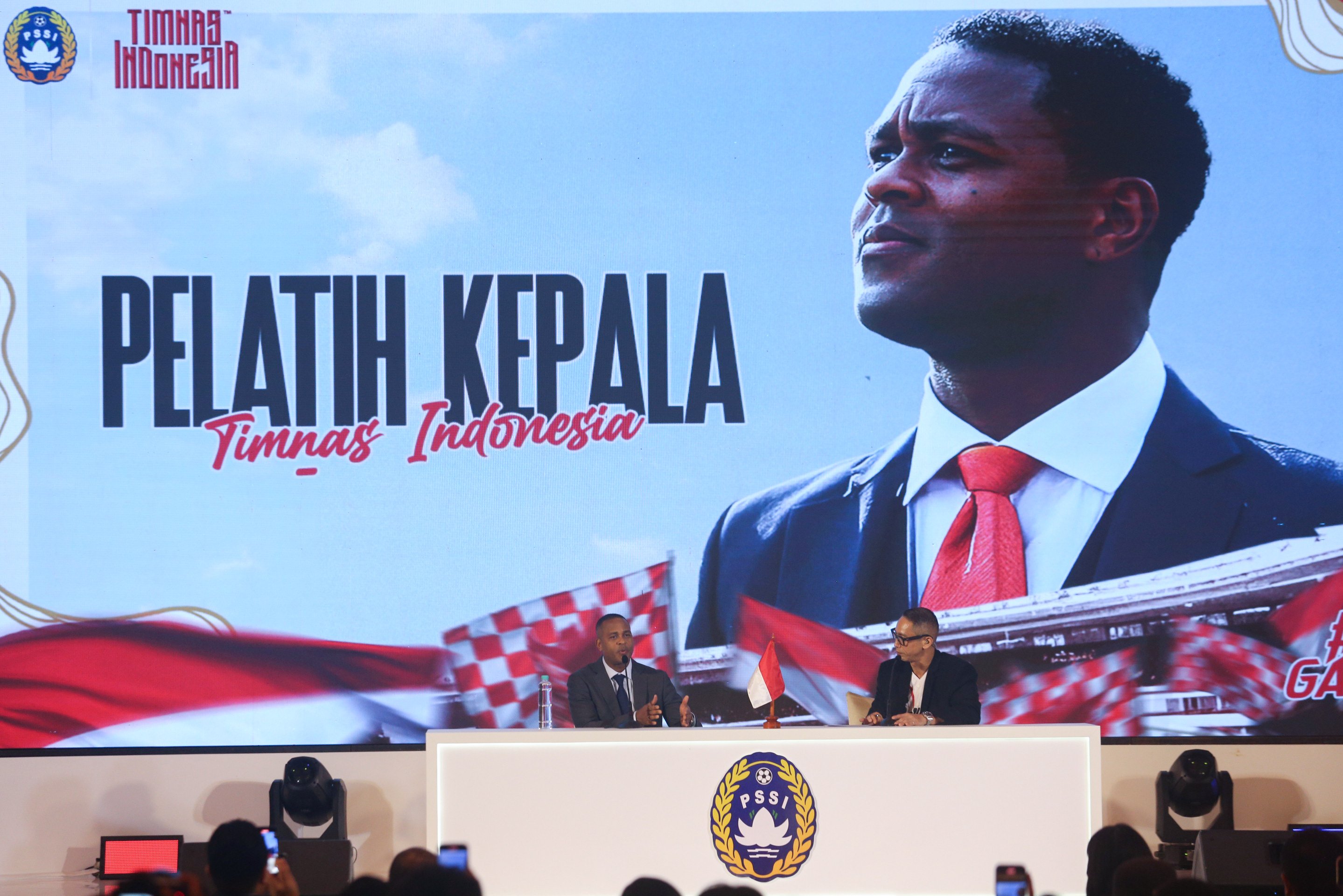 [Foto] Patrick Kluivert, Pelatih Baru Timnas Indonesia - Foto Katadata.co.id
