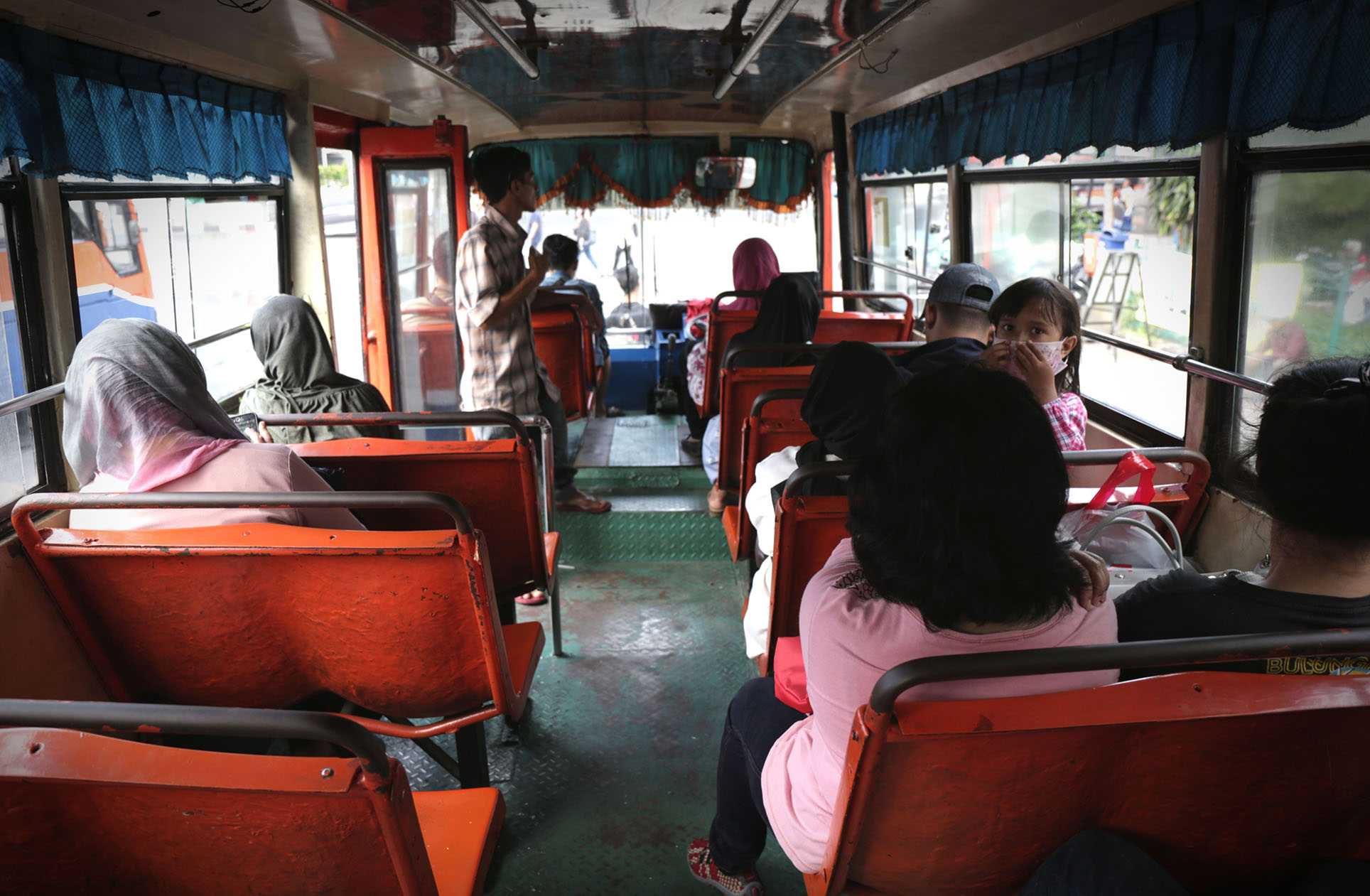 Metamorfosis Metro Mini: Penyegaran Transportasi Ibu Kota - Foto ...