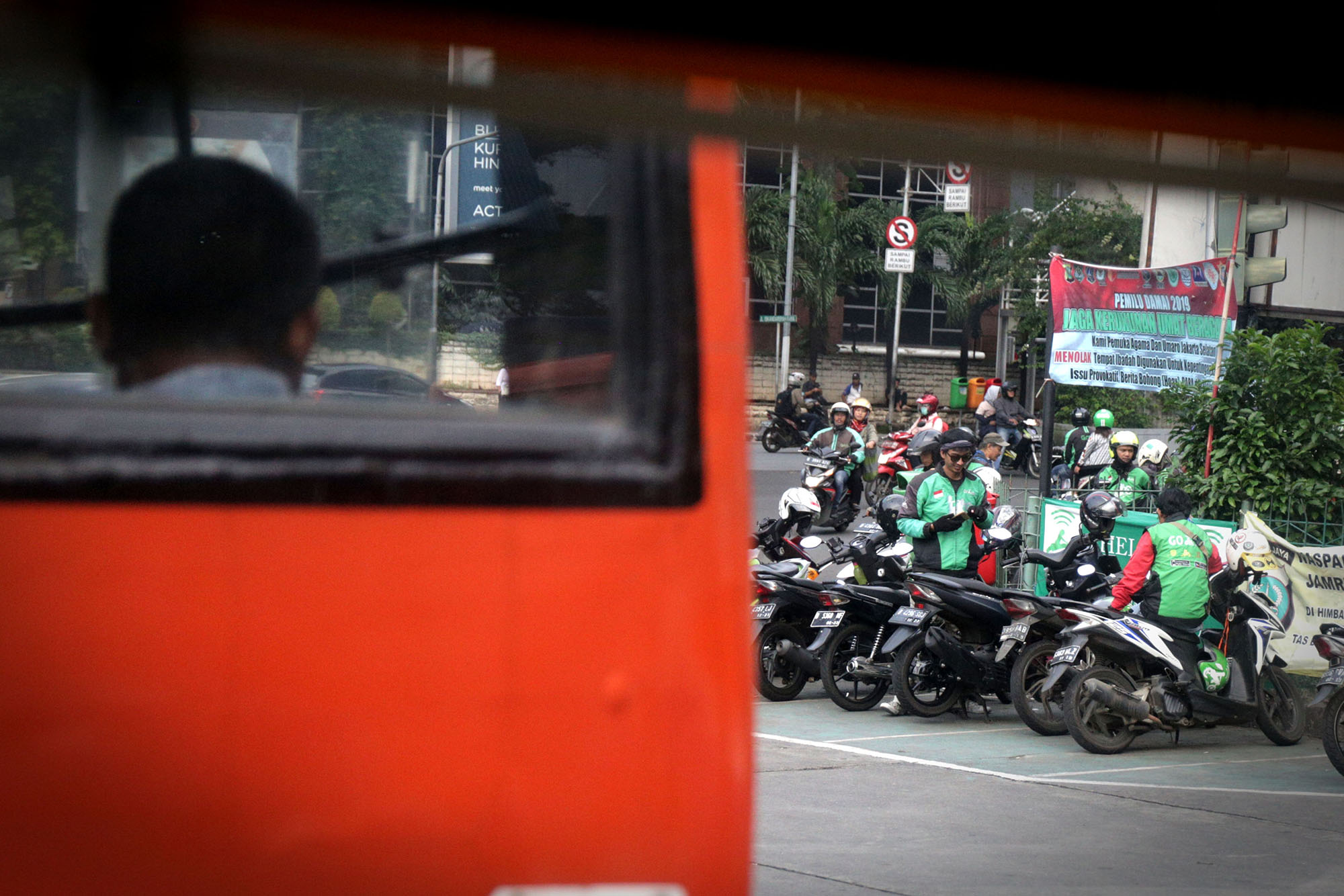 Metamorfosis Metro Mini: Penyegaran Transportasi Ibu Kota - Foto ...
