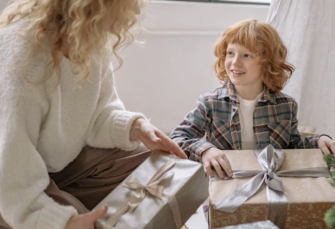 9 Inspirasi Hadiah untuk Guru Saat Perpisahan - Varia Katadata.co.id