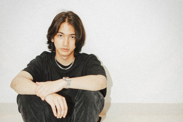 Profil dan Biodata Ari Irham: Pacar, Umur, Sekolah, Agama - Hits ...