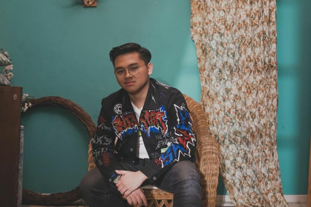 Profil dan Agama Aldy Maldini Lengkap Pacar Hingga Kontroversi - Hits ...