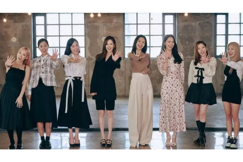 SNSD Rasakan Perbedaan Usia Jauh dengan Idol Muda Gara-gara Ini - Korea ...