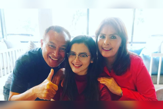 Profil dan Biodata Femila Sinukaban: Agama, Pacar, Kuliah - Hits ...