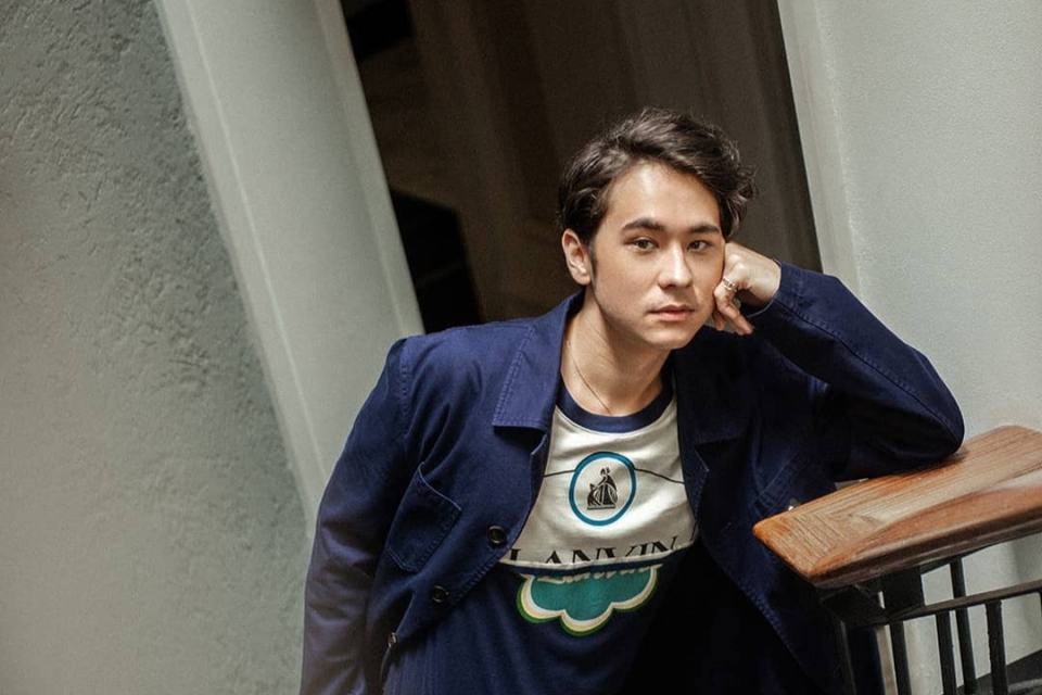 Profil dan Biodata Jerome Kurnia: Agama, Keturunan, Pacar, Film - Hits ...