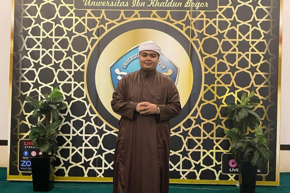 Profil dan Biodata Ameer Azzikra, Adik Alvin Faiz Meninggal di Usia 20 - Hits Katadata.co.id