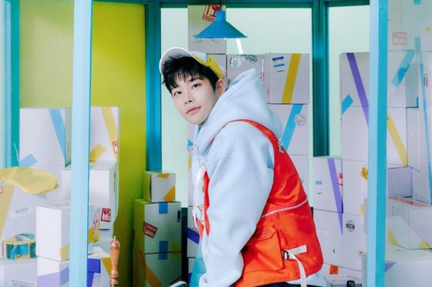 MJ Astro Jadi Idol Pertama Menangkan The Trot Show - Korea Katadata.co.id