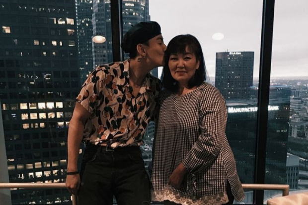 Profil dan Biodata Justin Park: Soloist Viral Karena Jungkook BTS - Hits Katadata.co.id