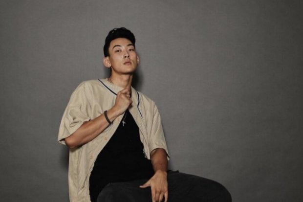 Profil dan Biodata Justin Park: Soloist Viral Karena Jungkook BTS - Hits Katadata.co.id