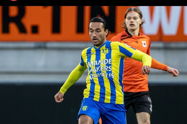 Profil dan Biodata Ezra Walian: Agama, Pacar, Keluarga, Karier Timnas ...