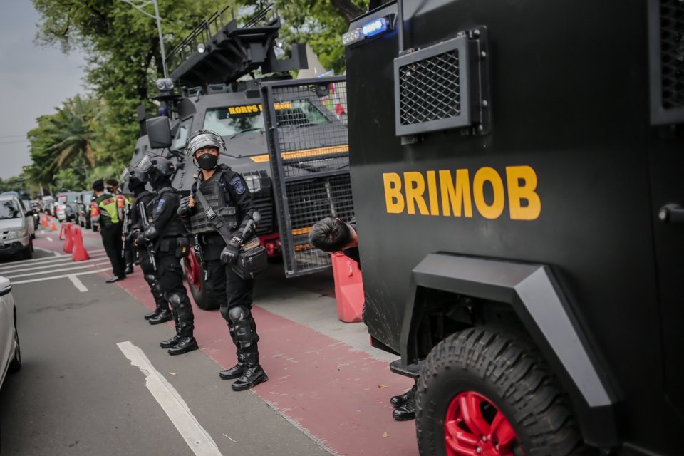 Jokowi Tetapkan Komandan Korps Brimob Sebagai Jenderal Bintang Tiga ...