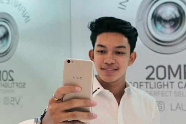 Tak Bantu Laura Anna, Segini Penghasilan Ibu Gaga Muhammad - Hits ...