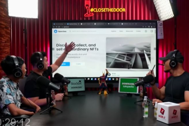 Uang Cair, Ghozali Everyday Ungkap NFT Selfie Terakhir Pakai Toga ...