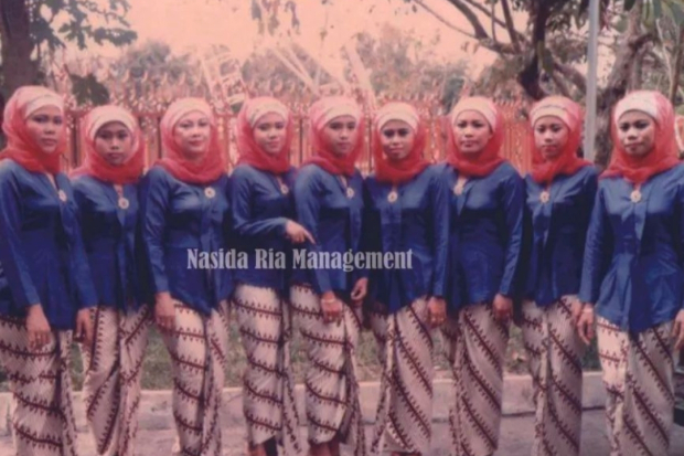 Fakta dan Lirik Lagu Perdamaian - Nasida Ria, Viral Saat Perang Rusia ...