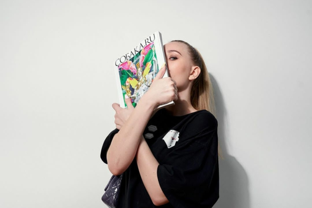 10 Potret Luiza Rozova, Model Diduga Anak Rahasia Vladimir Putin - Hits ...