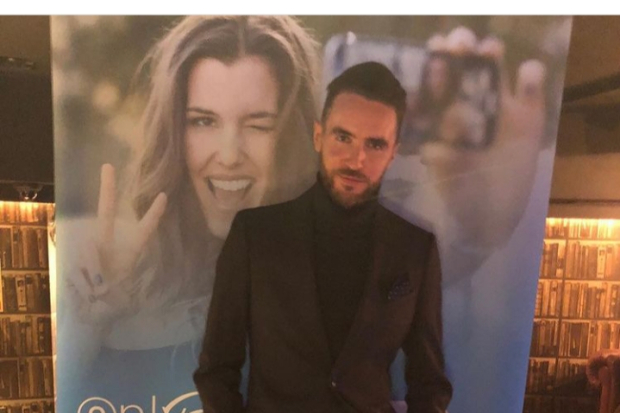 Sosok Tim Stokely, Pendiri OnlyFans Kerap Pamer Hidup Mewah - Hits ...