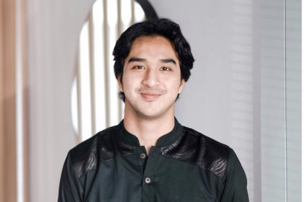 Profil dan Biodata Ibrahim Risyad: Agama, Pacar, Karier, Film, Akun IG - Hits Katadata.co.id