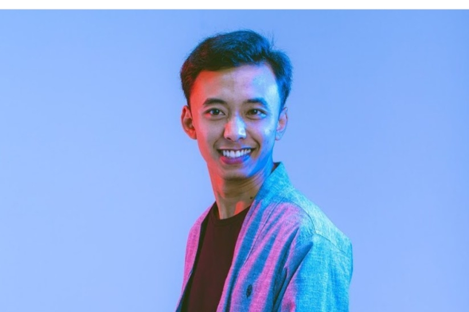 Profil dan Biodata Fajar Nugra: Agama, Karier, Pacar, Film, Bisnis, IG - Hits Katadata.co.id