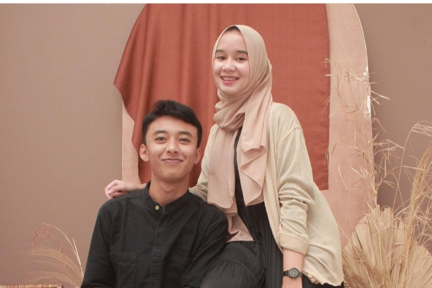 Profil dan Biodata Fajar Nugra: Agama, Karier, Pacar, Film, Bisnis, IG - Hits Katadata.co.id