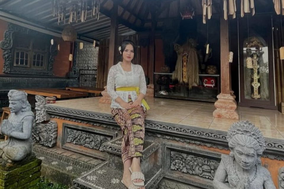 Sakit Diragukan, Iqlima Kim Bagikan Potret Saat Dirukiah - Hits ...