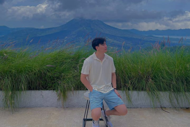 Profil dan Biodata Jeffry Reksa: Agama, Pacar, Film, Keluarga - Hits ...