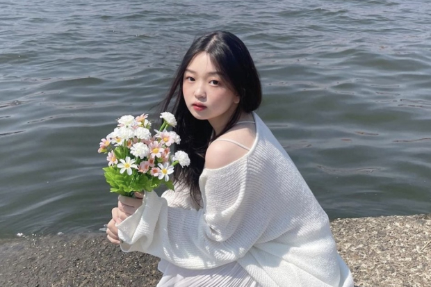 5 Fakta Kim Yoon Hee, Viral Artis Umur 21 Tahun Perankan Anak SD ...