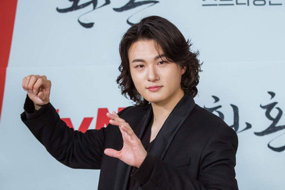 9 Fakta Shin Seung Ho, Aktor Alchemy of Souls Mantan Pemain Sepak Bola - Korea Katadata.co.id