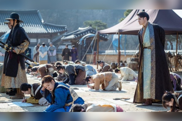 Nonton Alchemy of Souls Episode 9 Sub Indo, Mu Deok Jadi Rebutan - Korea Katadata.co.id