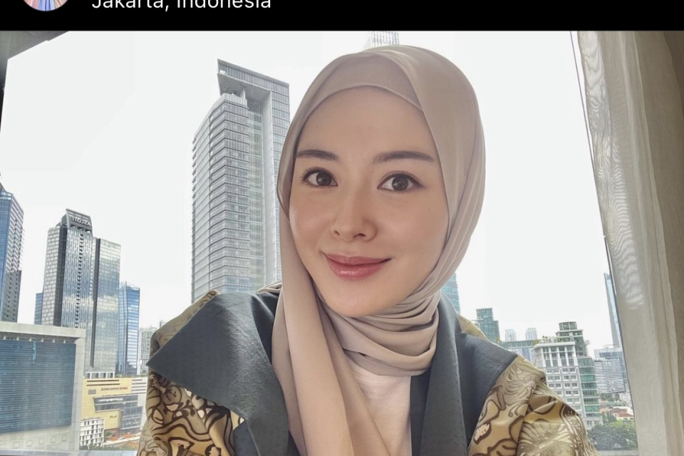 Profil dan Biodata Ayana Moon Jihye: Umur, Keluarga, Pacar, Karier, IG - Hits Katadata.co.id