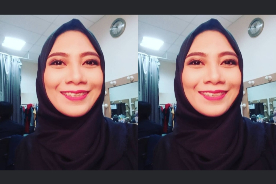 Profil dan Biodata Winda Utami, Juru Bahasa Isyarat HUT RI yang Viral - Hits Katadata.co.id