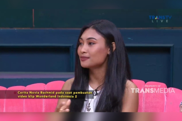 Kata Novia Bachmid Soal Video Kolaborasi dengan Rara Pawang Hujan ...