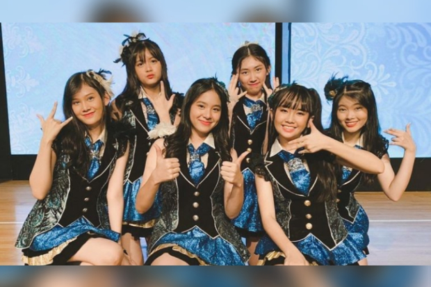 Profil dan Biodata Zee JKT48: Agama, Keluarga, Film, Kuliah, Instagram ...