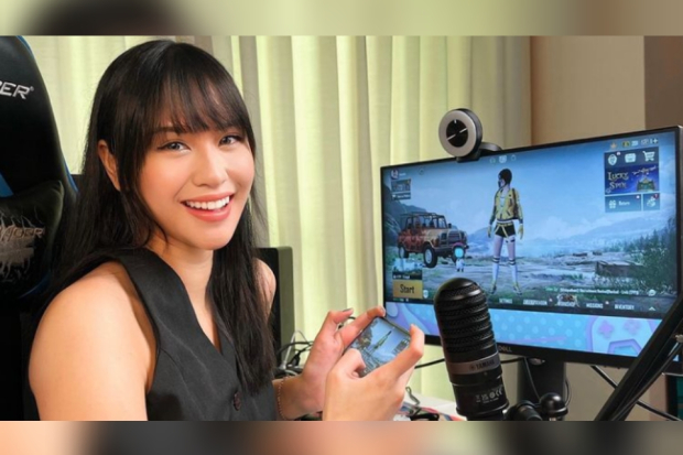 Profil dan Biodata Indira Ayu Maharani: Agama, IG, Mantan Chandra Liow - Hits Katadata.co.id