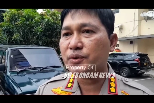 Kata Polisi Soal Rekaman CCTV Rizky Billar Lempar Bola Biliar ke Lesti - Hits Katadata.co.id