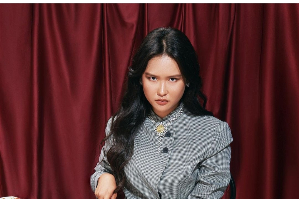 Pengakuan Clara Tan Dipukuli Mantan Pacar hingga Bagikan Bukti Foto - Hits Katadata.co.id