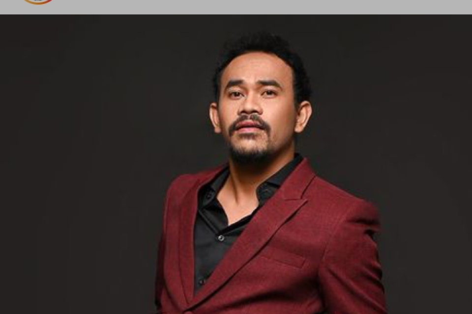 Profil dan Biodata Ebel Cobra: Agama, Umur, Nama Asli, Istri, Karier - Hits Katadata.co.id