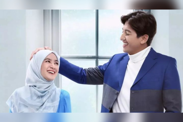 10 Fakta Menarik Harris Vriza: Agama, Pacar, Aktor Tajwid Cinta - Hits Katadata.co.id
