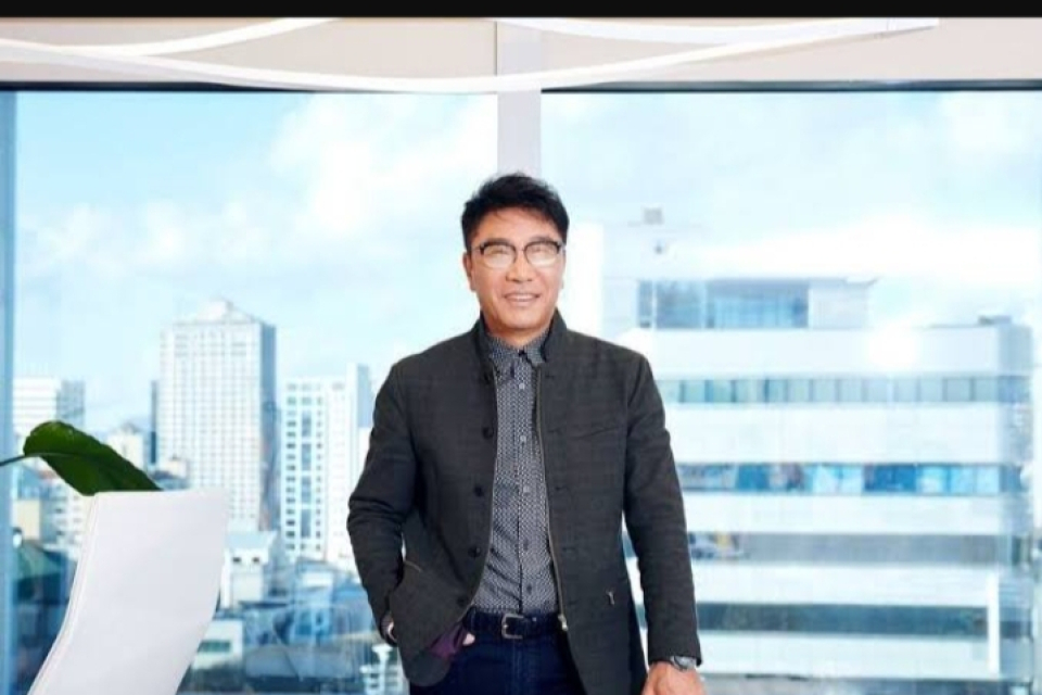 Prime Video Buat Film Dokumenter Lee Soo Man, Pendiri SM Entertainment ...