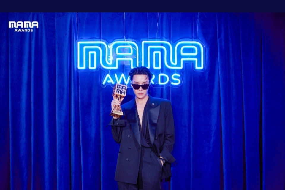 Daftar Lengkap Pemenang MAMA 2022, BTS Borong Penghargaan - Korea Katadata.co.id
