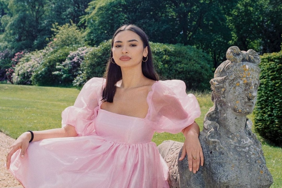 Profil dan Biodata Jennifer Collard: Agama, Umur, IG, Main Kupu Malam ...