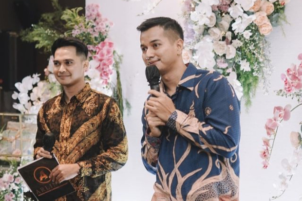 4 Momen Rendy Kusdiana dan Anna Tunangan, Aiman Ricky Jadi MC - Hits Katadata.co.id