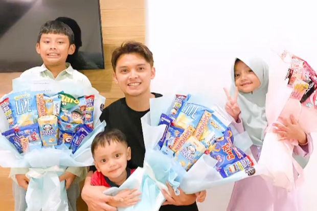 4 Fakta Dodi Hidayatullah dan Auliya Rahmi Fadlilah Resmi Bercerai - Hits Katadata.co.id