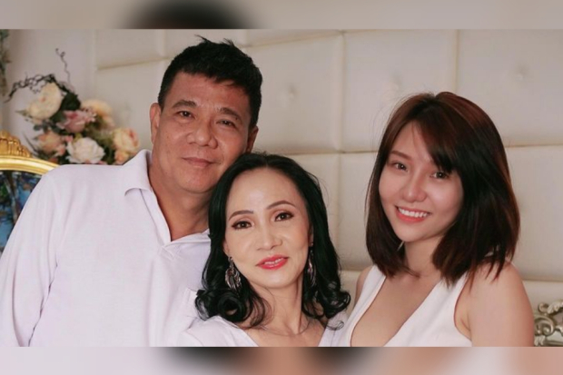 Profil dan Biodata Jena Dammaya: Umur, Akun IG, Cosplay Boa Hancock - Hits Katadata.co.id