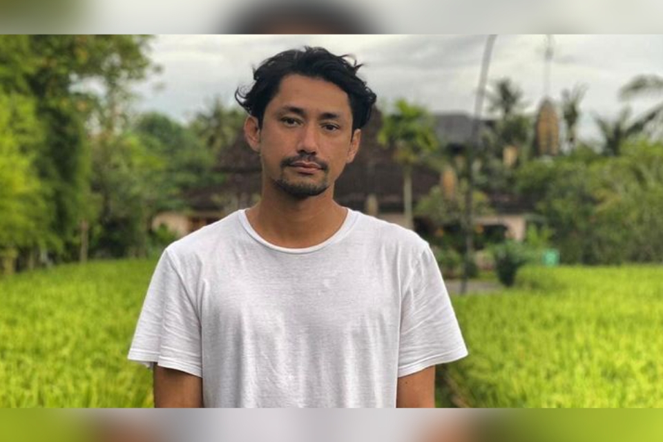 Profil dan Biodata Revaldo: Agama, Umur, Istri, Film, Kasus Narkoba - Hits Katadata.co.id