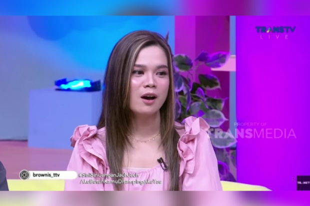 4 Kabar Terbaru Shinta dan Jojo Keong Racun, Nangis Saat Dipertemukan - Hits Katadata.co.id