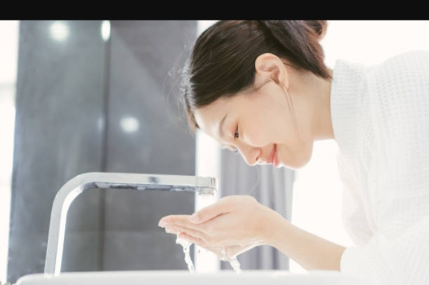 10 Mitos Soal Mencuci Muka Menurut Dokter Kulit - Lifestyle Katadata.co.id