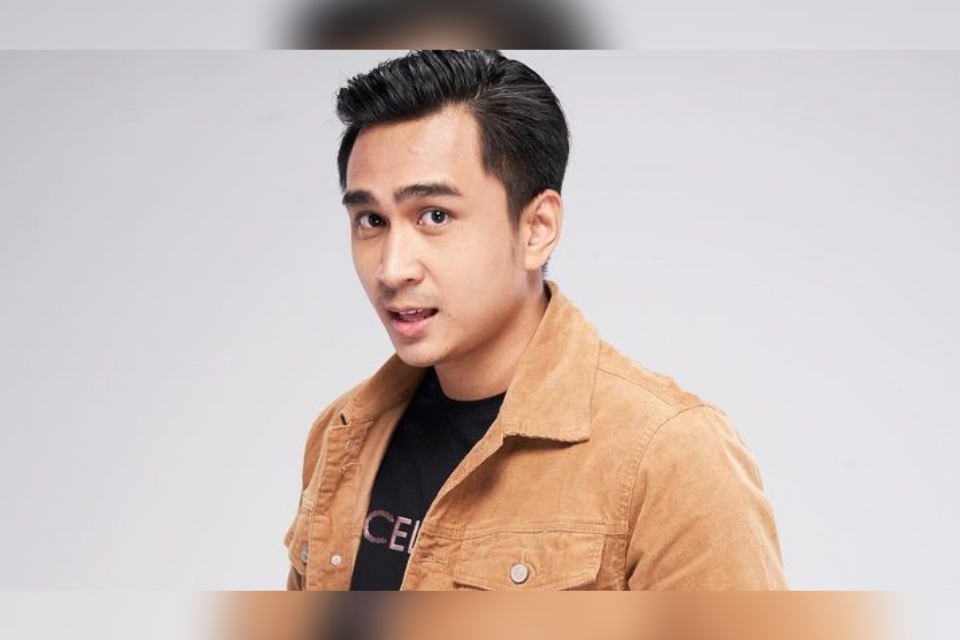 3 Fakta Lutfi Agizal Laporkan 5 Akun TikTok Pengemis Online - Hits ...