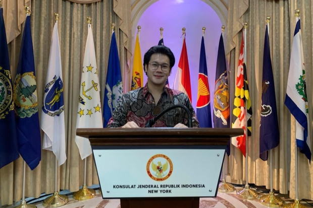 Kisah Deris Nagara, Asal Ciamis Jadi Presiden BEM Columbia University - Lifestyle Katadata.co.id